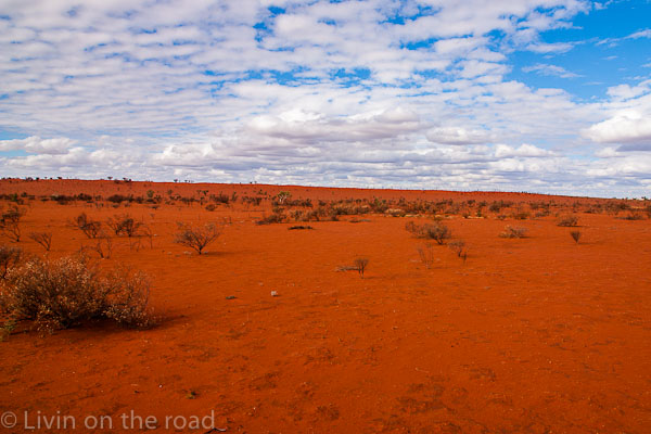 Red dirt - Living On The Road